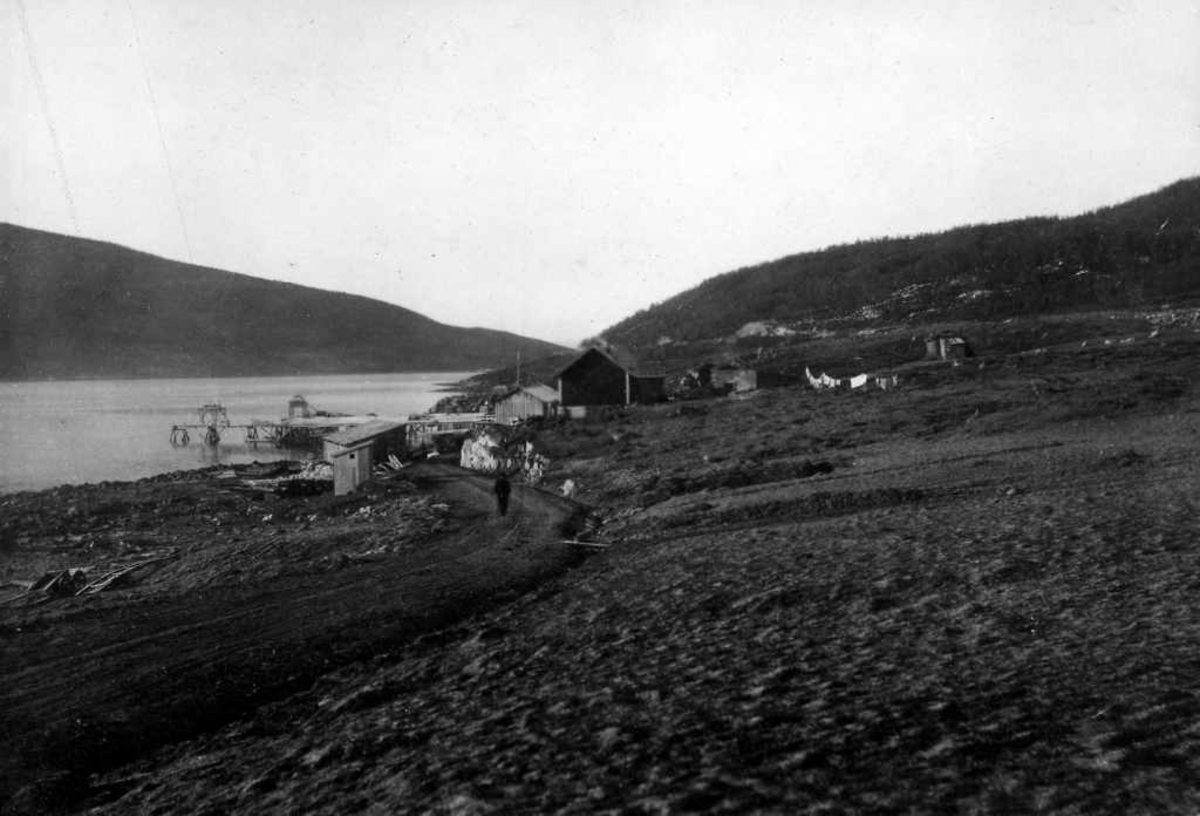 Havna sett fra gamle Narvik. Narvikgården. -#N# Museum Nord /#N ...