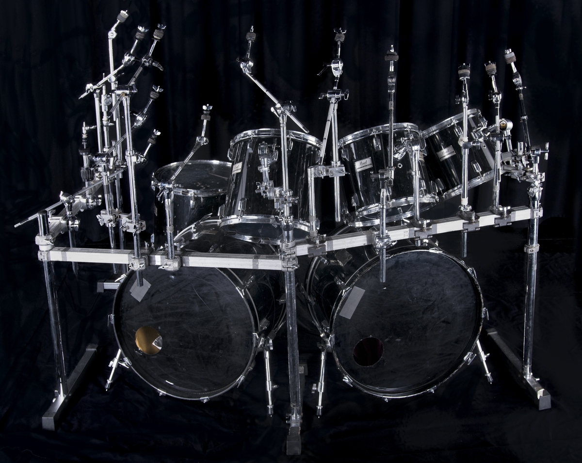 Trommesett - Rockheim / DigitaltMuseum
