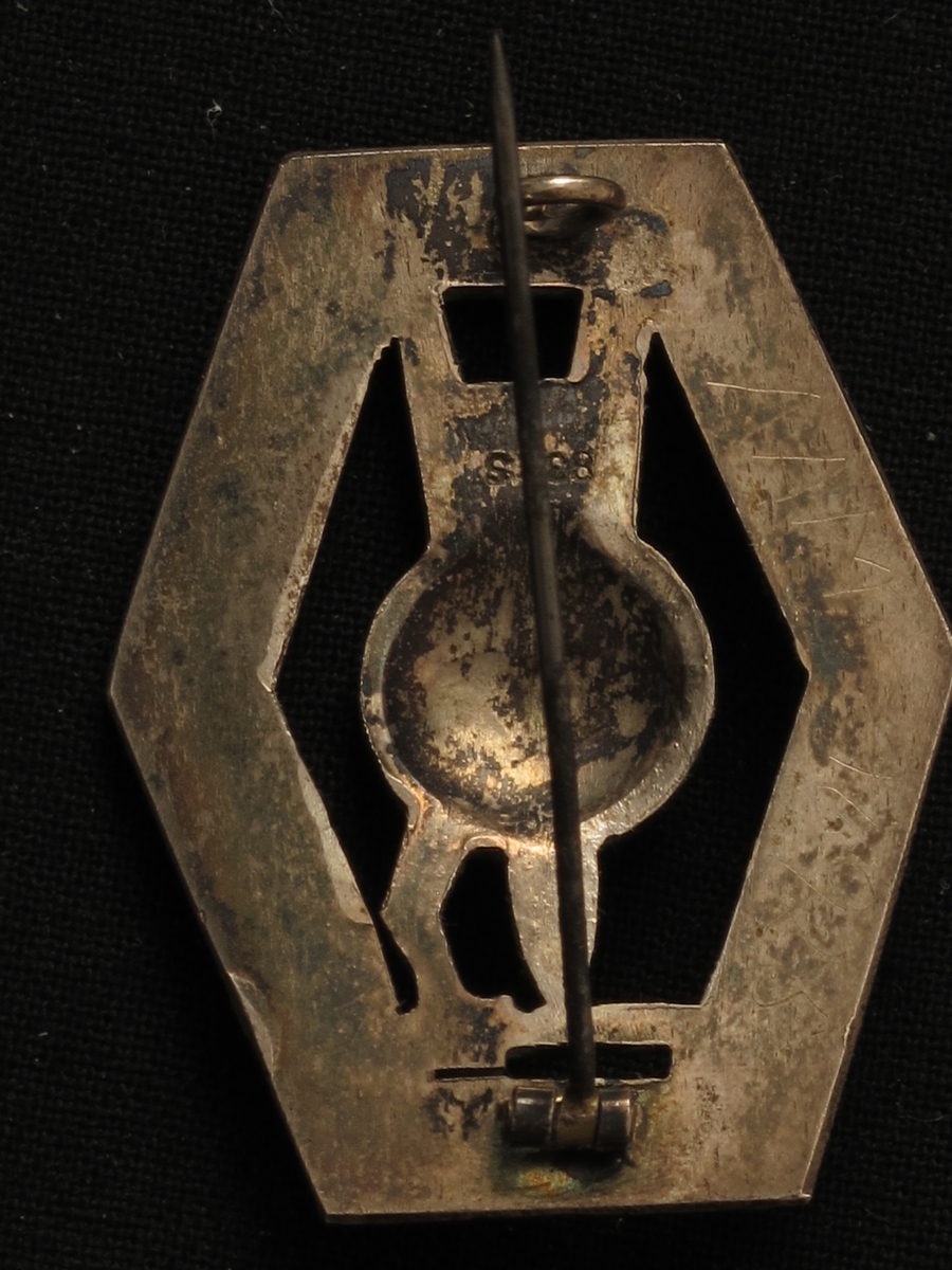 Nål - Aust-Agder museum og arkiv – KUBEN / DigitaltMuseum