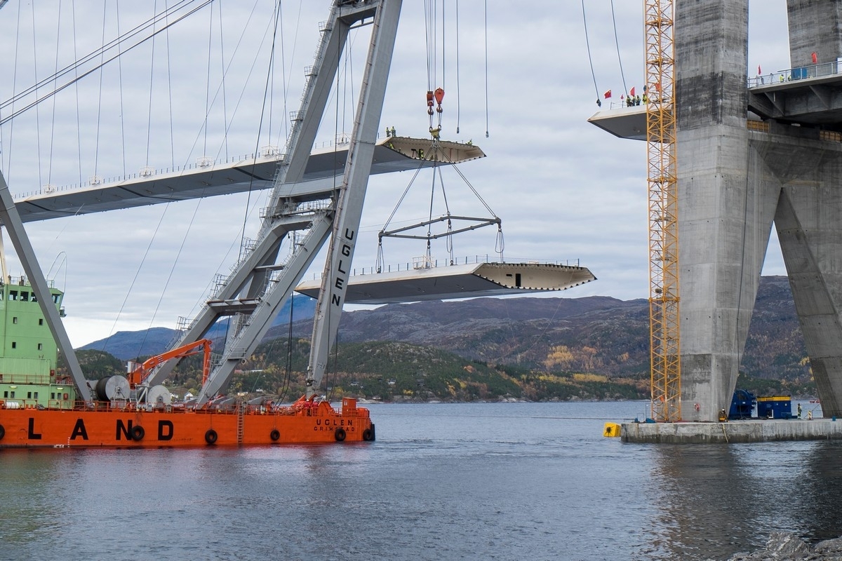 Hålogalandsbrua, 5. oktober 2017 - Museum Nord / DigitaltMuseum