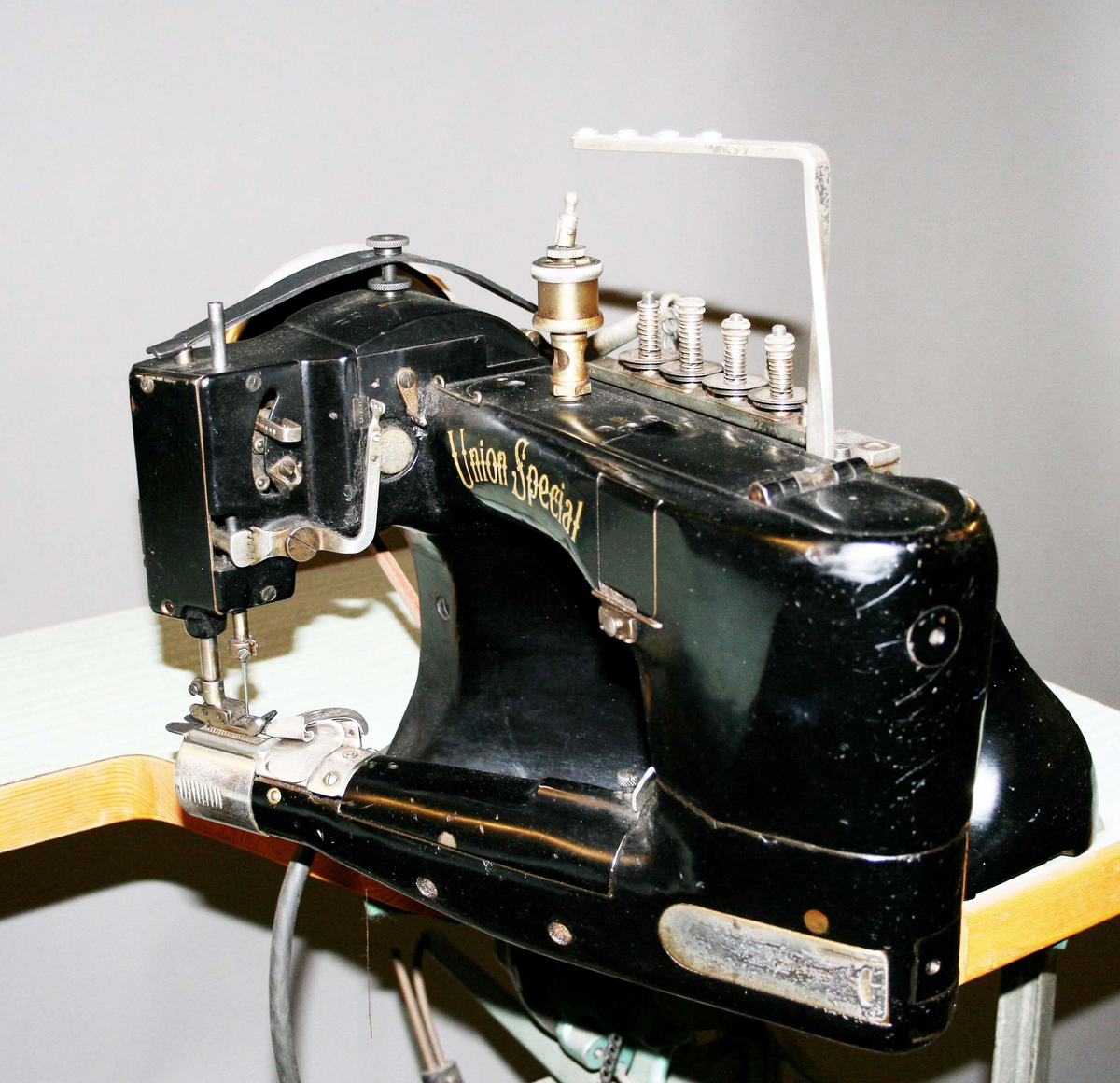 Symaskin - Borås Museum och Textilmuseet / DigitaltMuseum
