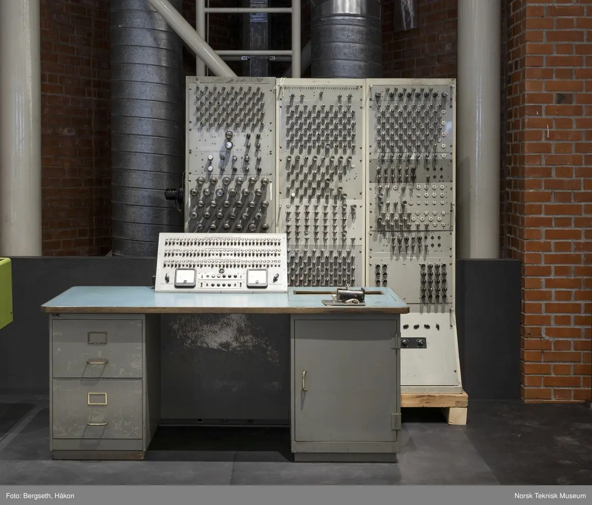 Datamaskin - Norsk Teknisk Museum / DigitaltMuseum