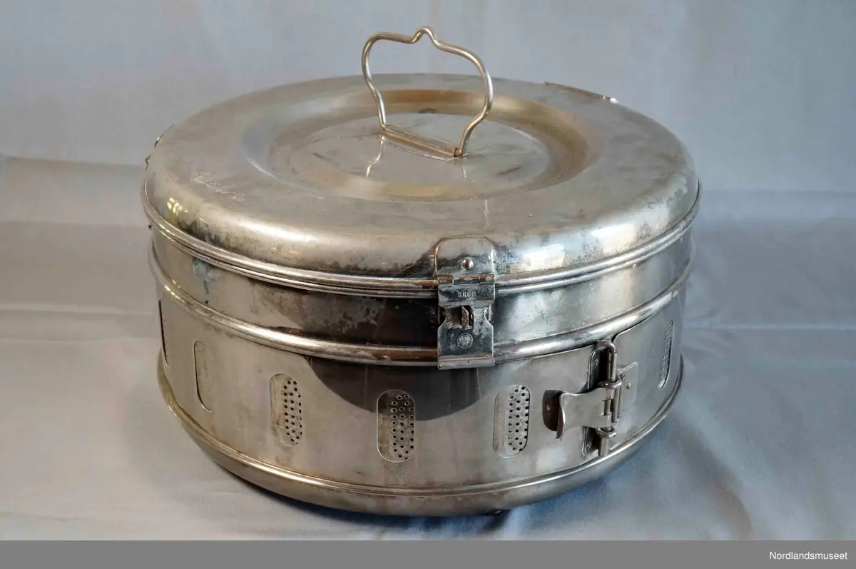 Medisinsk utstyr - Nordlandsmuseet / DigitaltMuseum