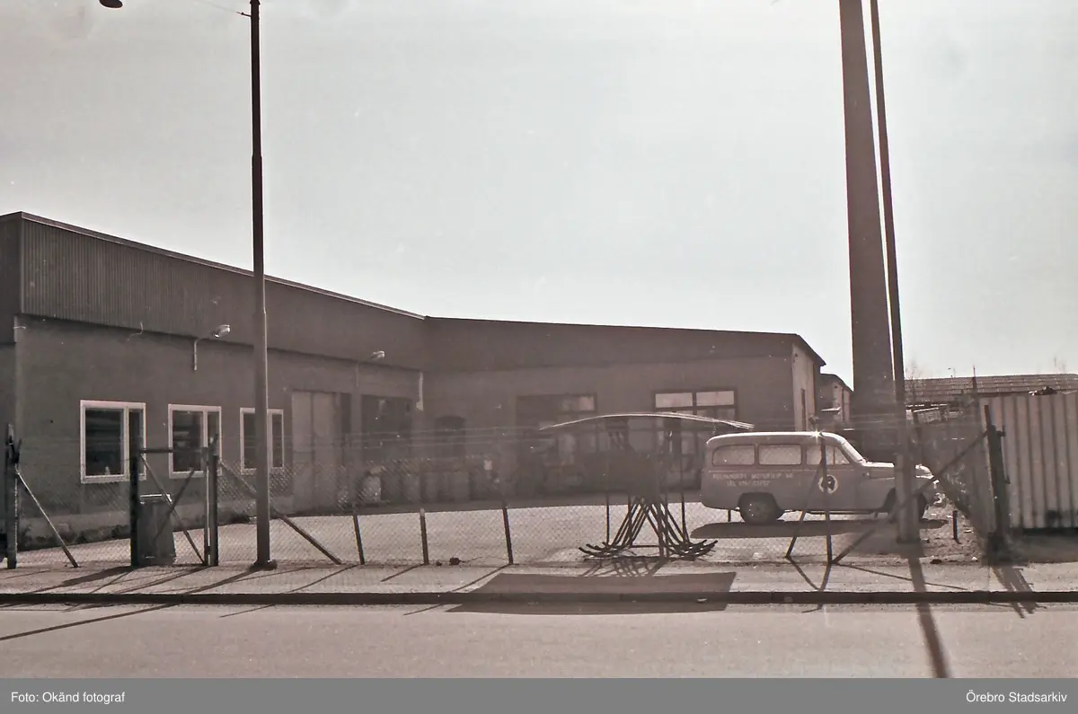 Pelgander Motorslips firmabil, Idrottsvägen 31, 1980-tal - Örebro ...