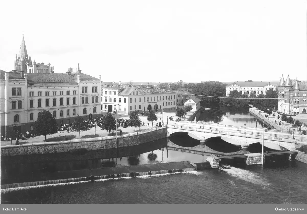 Trädgårdstorget och Storbron, före 1901 - Örebro Stadsarkiv ...