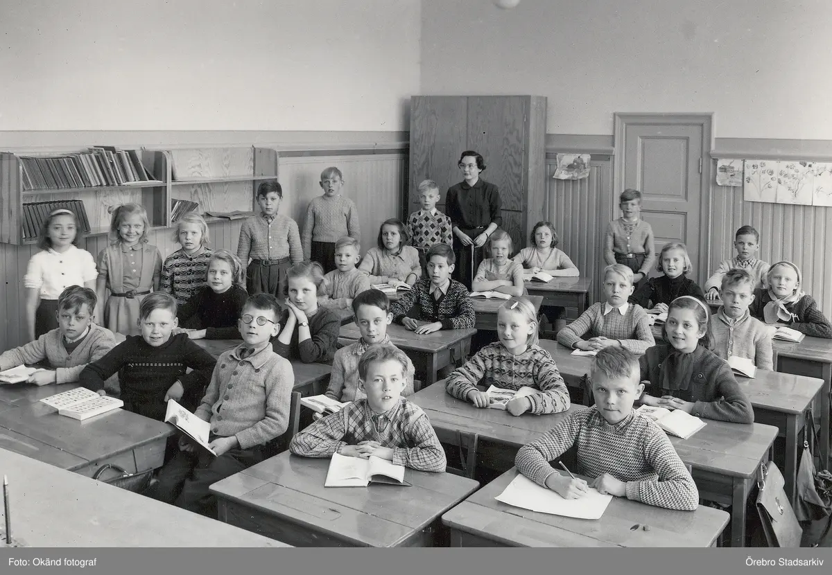 Klass 3 på Hagaby skola, 1951-1952 - Örebro Stadsarkiv / DigitaltMuseum