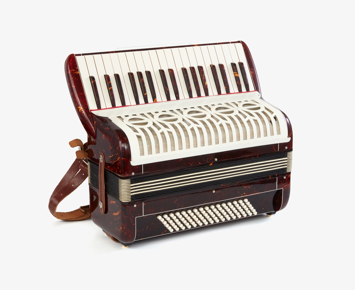 Dragspel - Dalarnas museum / DigitaltMuseum