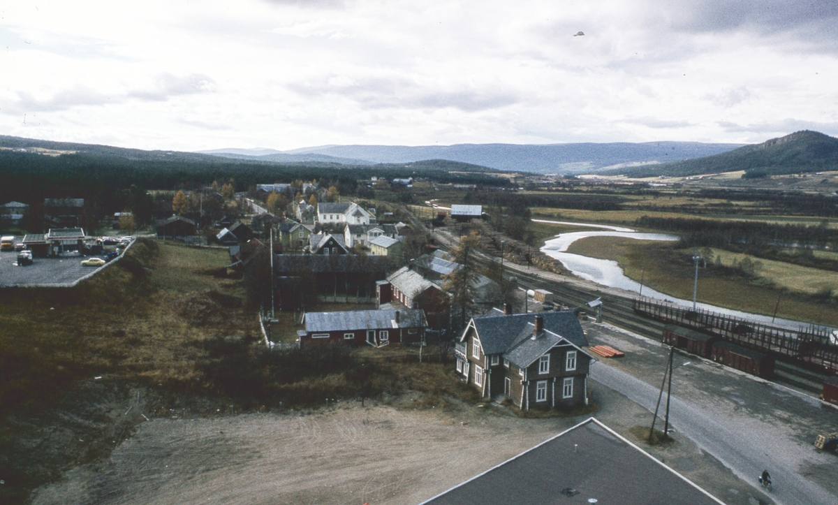 Tynset sentrum 1976 - Anno Musea i Nord-Østerdalen / DigitaltMuseum