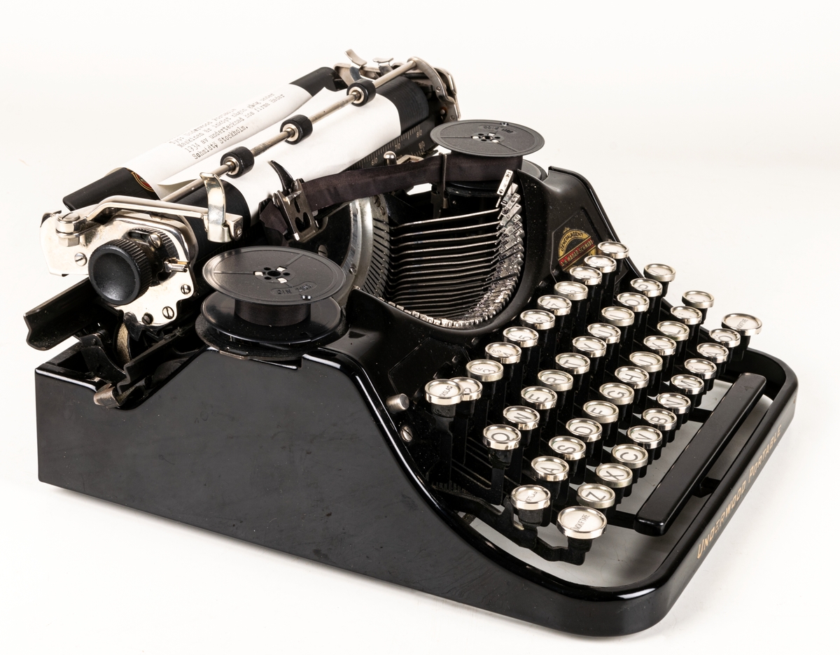 Skrivmaskin - Länsmuseet Gävleborg / DigitaltMuseum