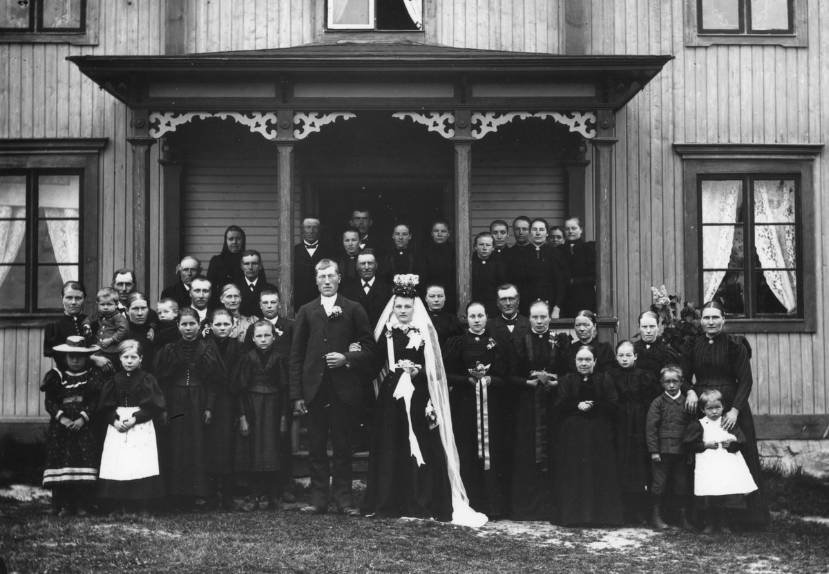Bröllopsbild. - Länsmuseet Gävleborg / DigitaltMuseum