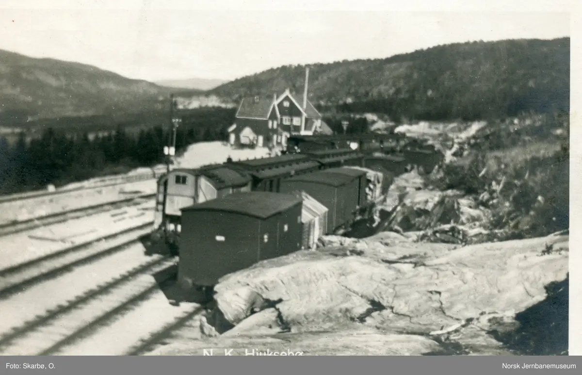 Hjuksebø stasjon - Norsk Jernbanemuseum / DigitaltMuseum