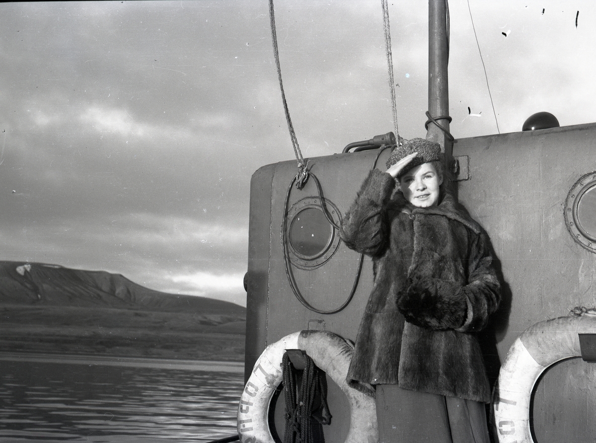 Bilde etter Abram I Gilbo, som var i Pyramiden i 1946-1948(oppbygging ...