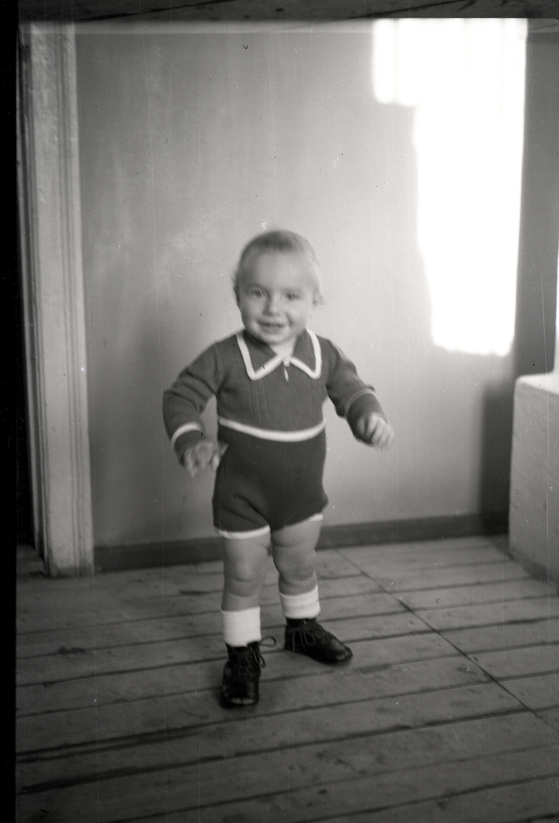 Bilde etter Abram I Gilbo, som var i Pyramiden i 1946-1948(oppbygging ...