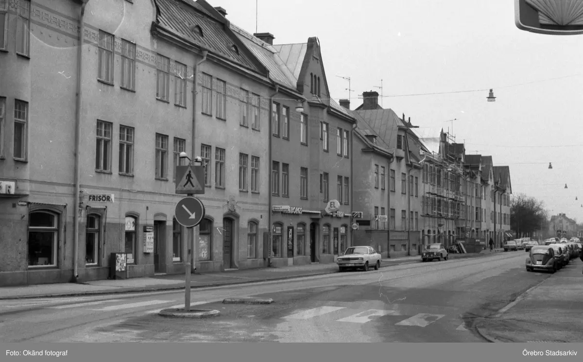 Butiker på Engelbrektsgatan, 1974 - Örebro Stadsarkiv / DigitaltMuseum