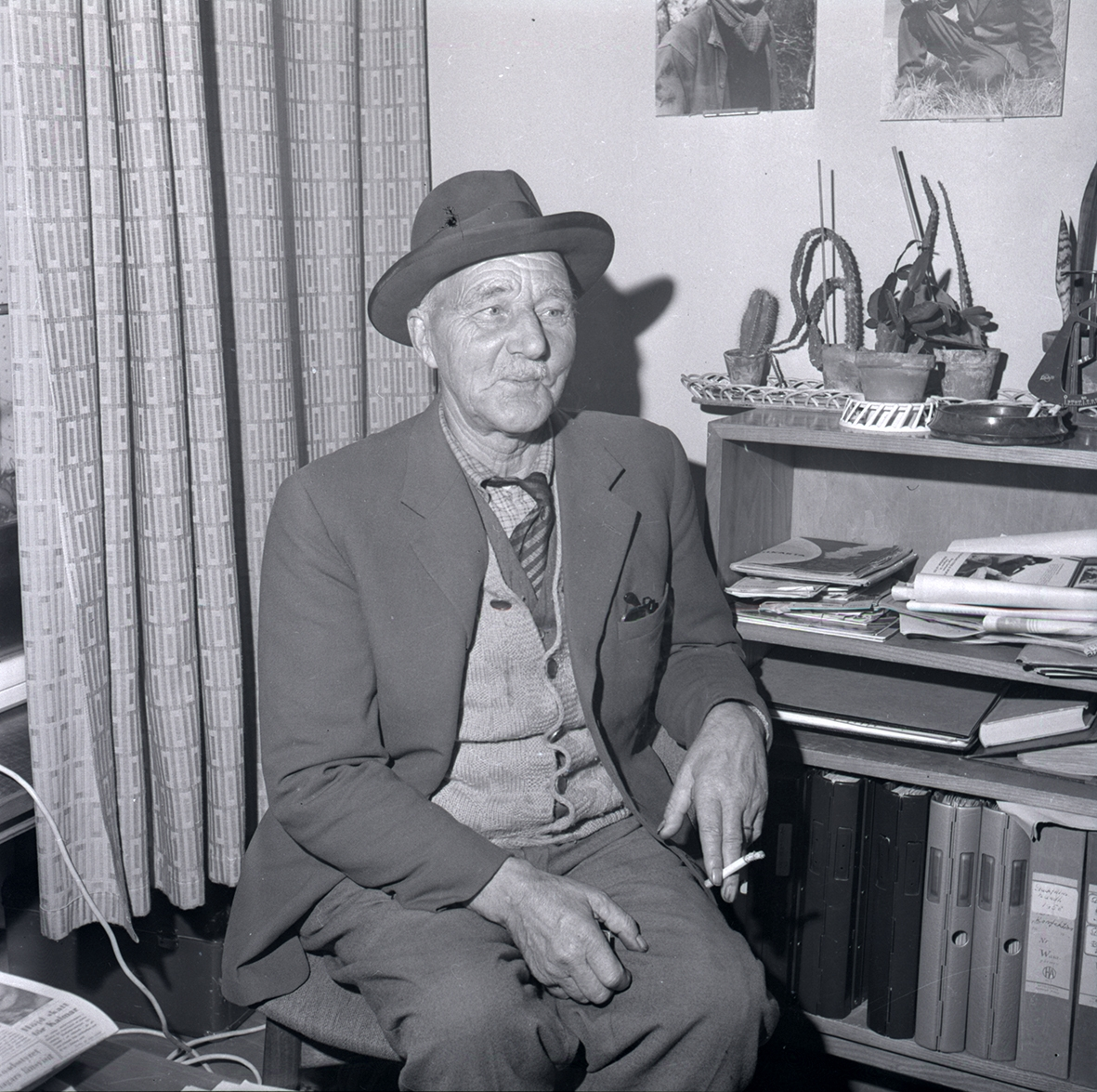 Karl Hagman. Troligen reproduktion. Bilden hörde samman med bilder från ...