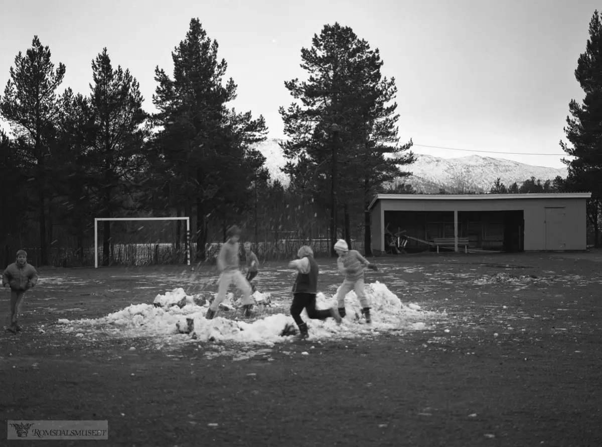 Slett@romsdalsmuseet - Romsdalsmuseet / DigitaltMuseum