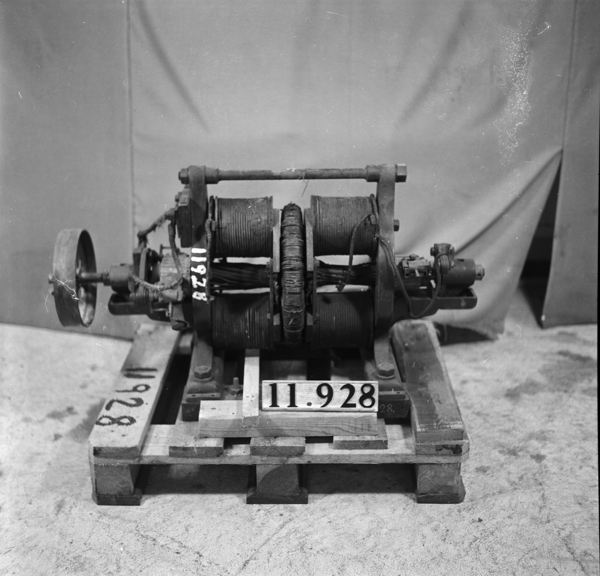 Dynamomaskin, för likström - Tekniska museet / DigitaltMuseum
