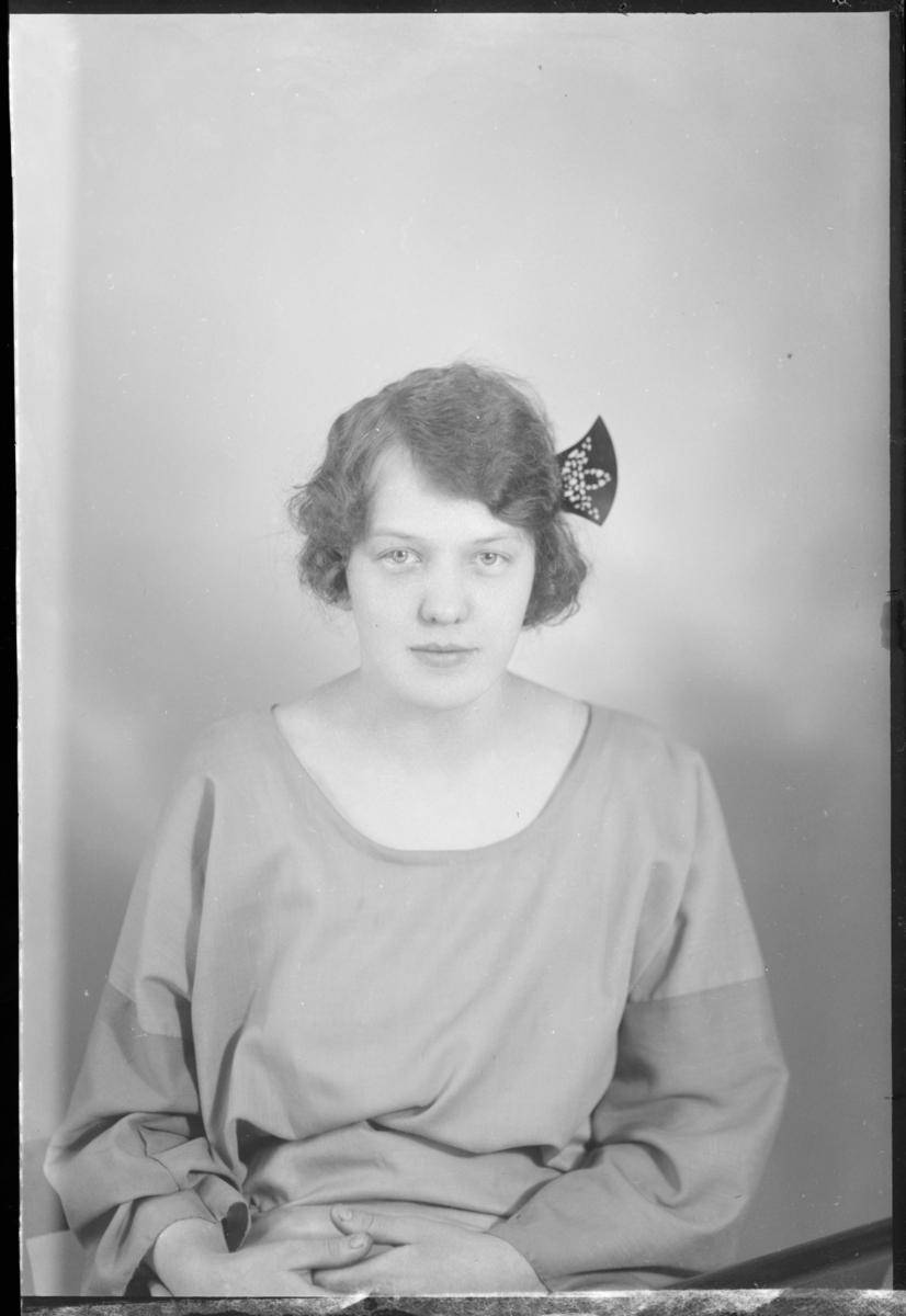 Beställare: Fröken Alma Lindström, Kungsgatan 31. - Vänersborgs museum ...