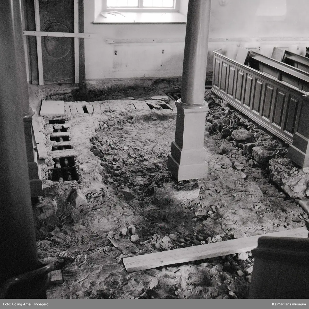 En arkeologisk undersökning i Söderåkra kyrka. - Kalmar läns museum ...