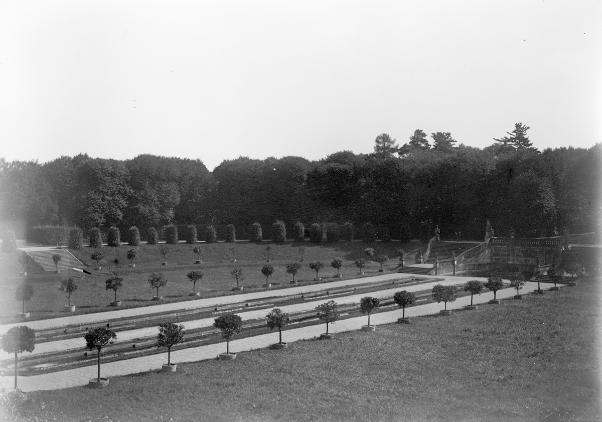 Barockparken Gross-Sedlitz i staden Heidenau, Tyskland - Upplandsmuseet ...