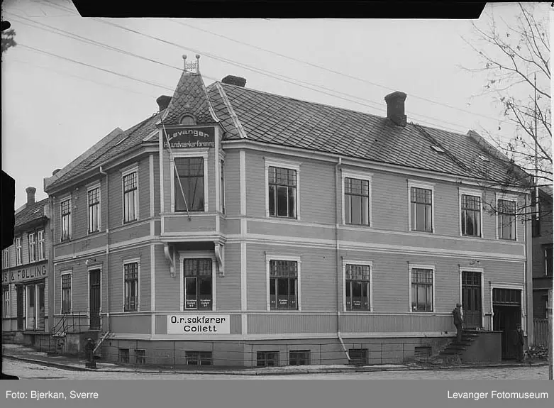 Bygget til Levanger Haandverksforening og sakfører Collett - Levanger ...