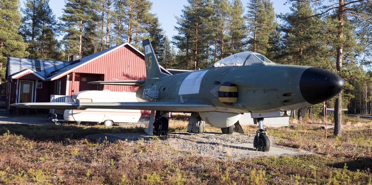 Flygplan - Flygvapenmuseum / DigitaltMuseum