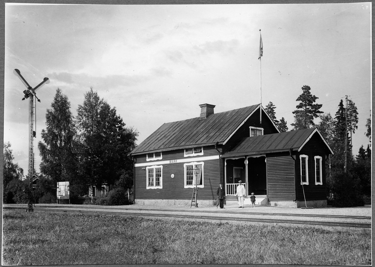 Mark station. - Järnvägsmuseet / DigitaltMuseum