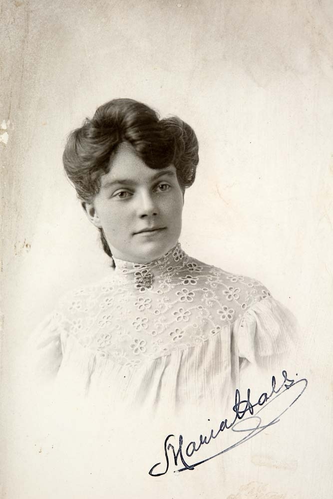 Maria Hals, gift med Paul Eriksen (far til John Hals) - Helgeland ...