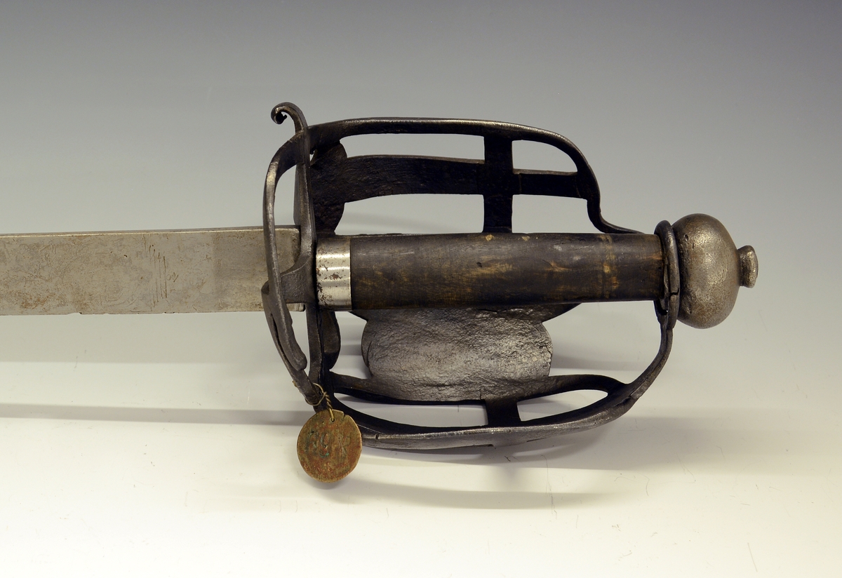 Sverd - Telemark Museum / DigitaltMuseum