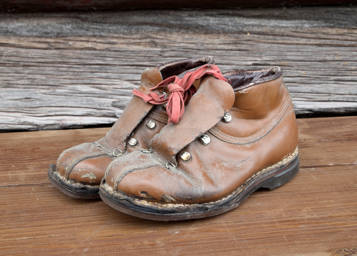 Sko - Anno Musea i Nord-Østerdalen / DigitaltMuseum