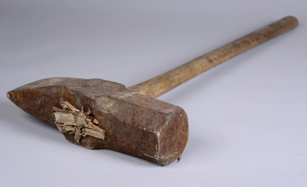 Slegge - Orkla Industrimuseum / DigitaltMuseum