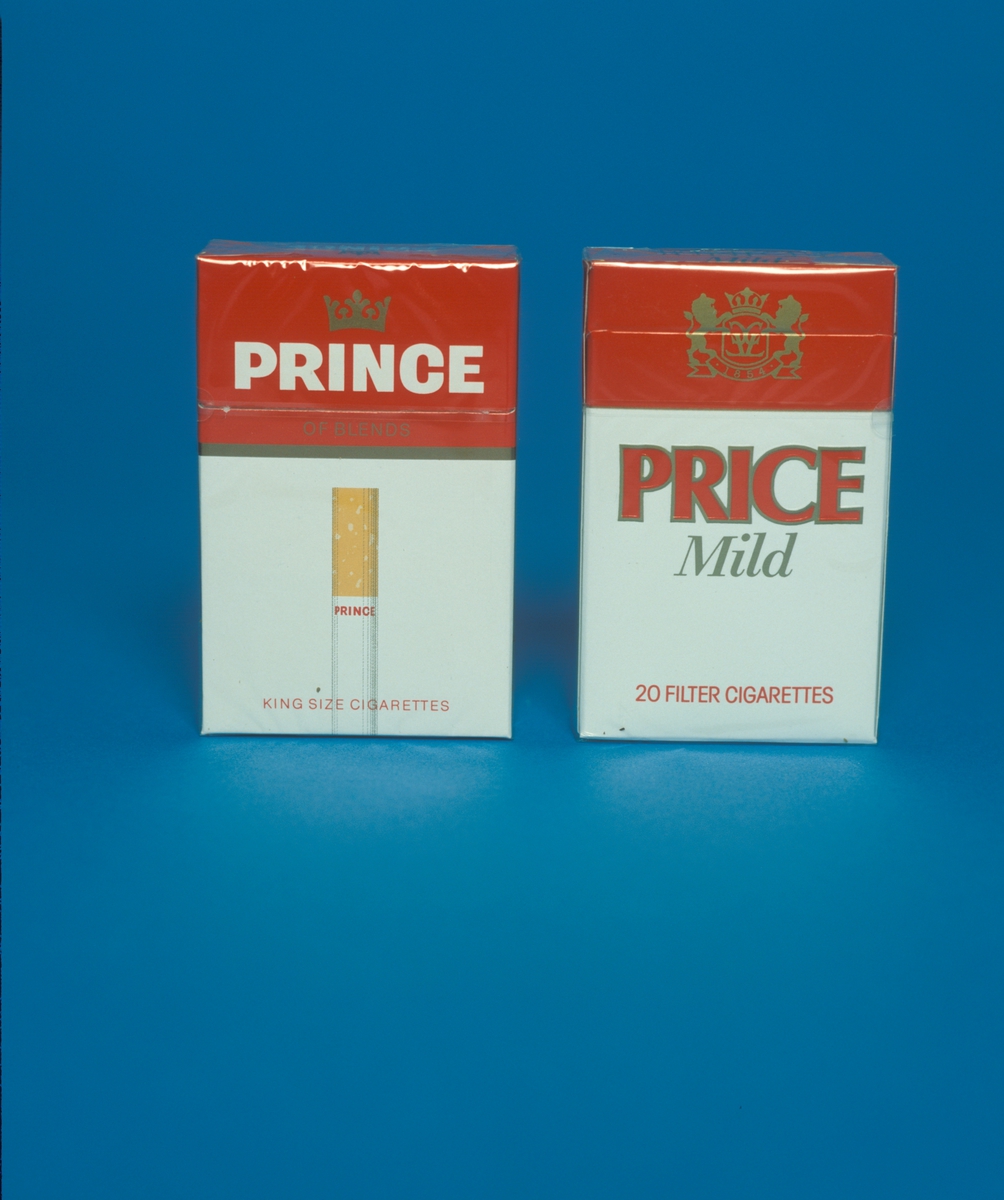 Reklamefoto for Prince sigaretter. - Norsk Folkemuseum / DigitaltMuseum