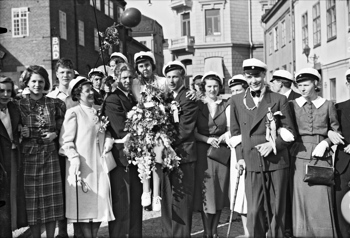 Studentfirande på Gamla torget, Uppsala 1939 - Upplandsmuseet ...