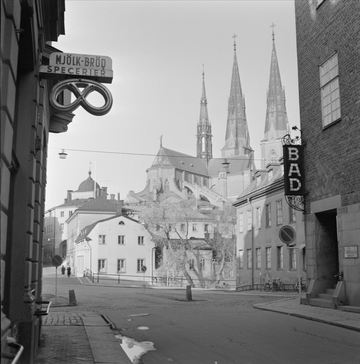Vy över Gamla torget, Uppsala efter 1941 - Upplandsmuseet / DigitaltMuseum