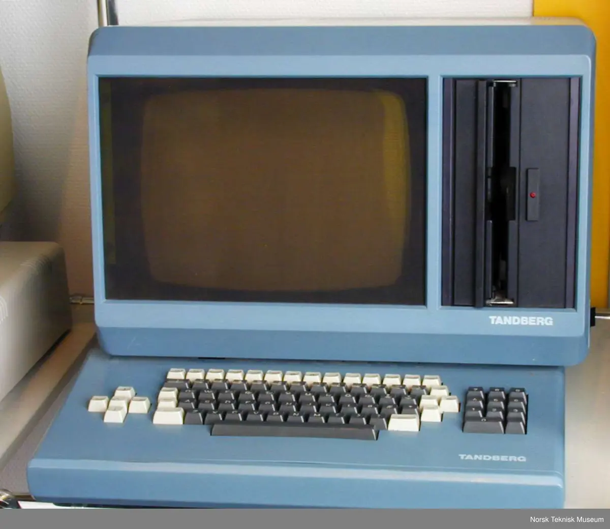 Dataterminal - Norsk Teknisk Museum / DigitaltMuseum