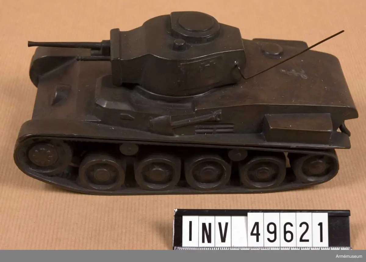 Modell av stridsvagn - Armémuseum / DigitaltMuseum