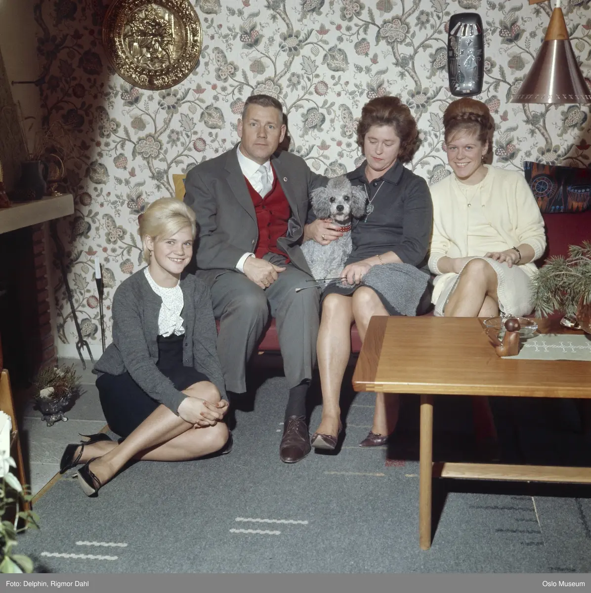 Hjemme hos Arve Opsahl med familie. - Oslo Museum / DigitaltMuseum