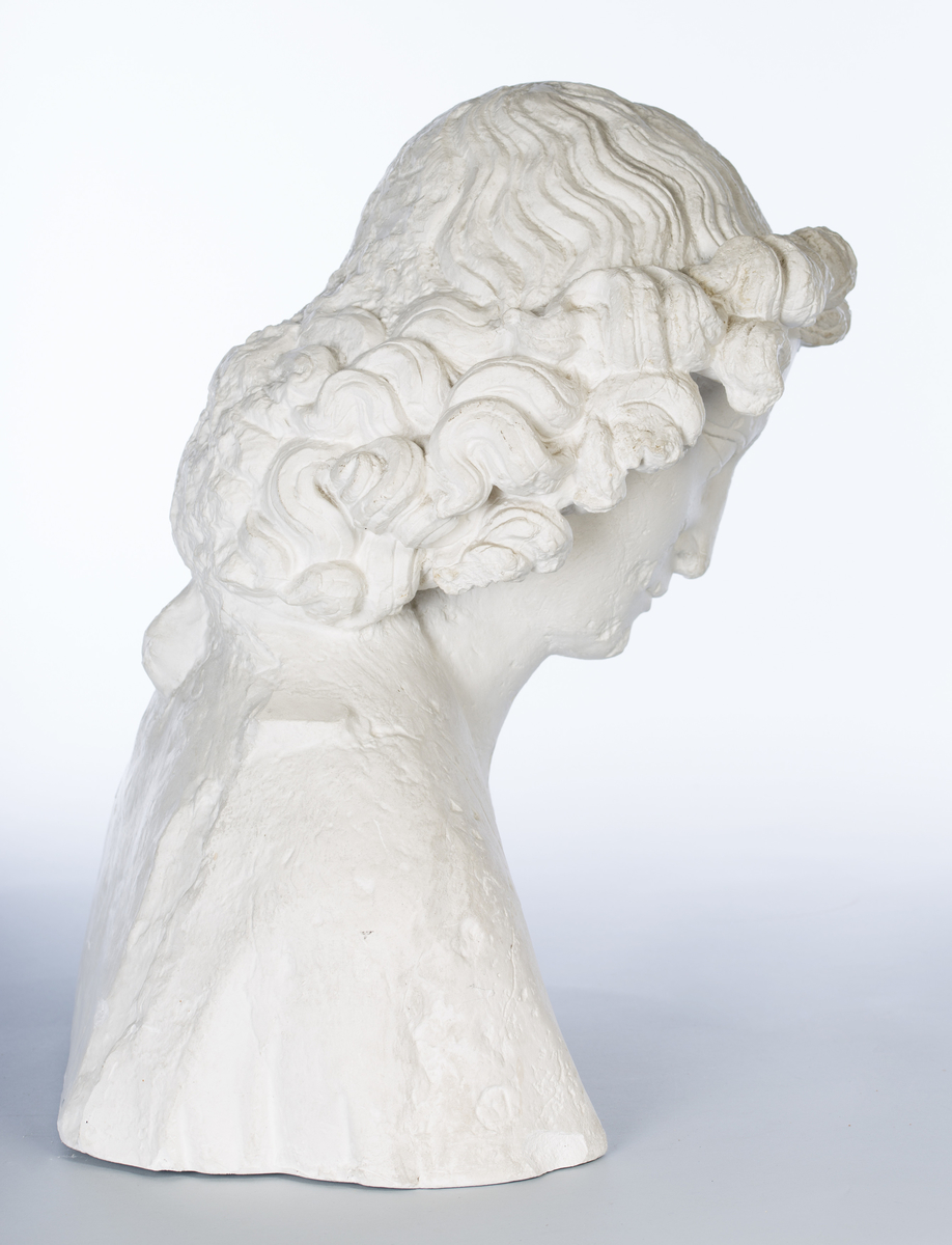 Byste - Ringve Musikkmuseum / DigitaltMuseum