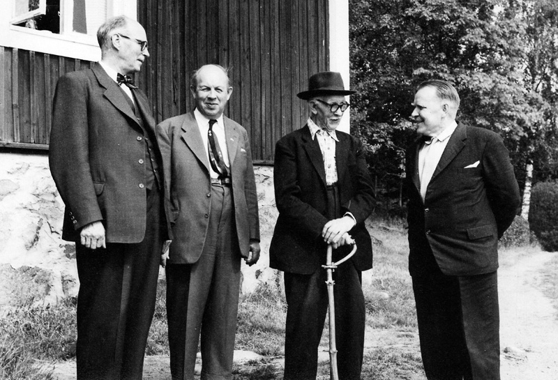 Fr v: Oidentifierad, Halvar Halvarsson, "Räv-Henrik" Henrik Henriksson ...