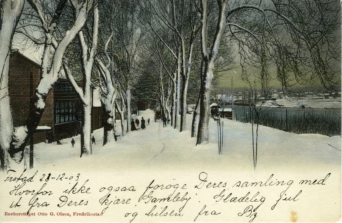 Fredrikstad. Gamlebyen, Fredrikstad - Vollen ut mot Glomma Tollbodgaten ...
