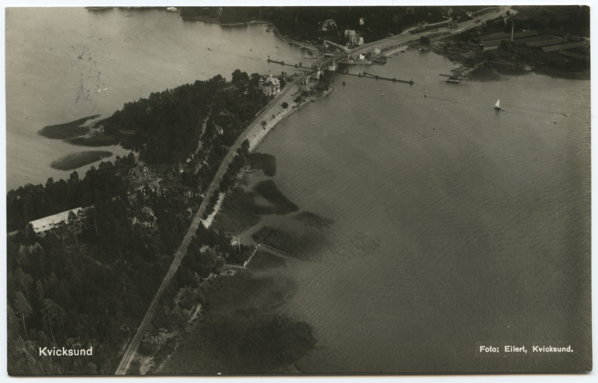 Flygfoto taget över Kvicksunds norra del som ligger på Nyckelön i ...