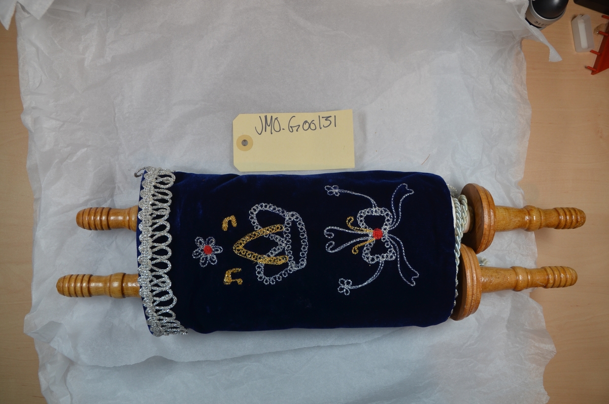 Torahrull - Jødisk Museum i Oslo / DigitaltMuseum