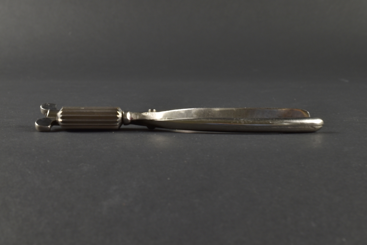 Krustång - Östergötlands museum / DigitaltMuseum