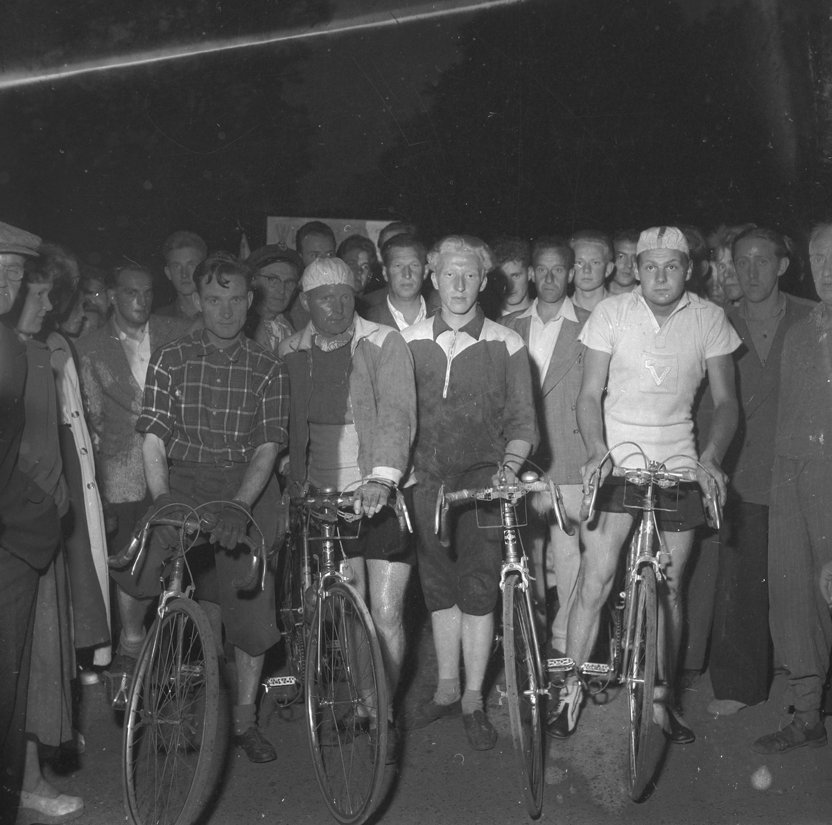 Wilhelm Tryggs rekordforsøk på sykkel Trondheim - Oslo - Sverresborg ...