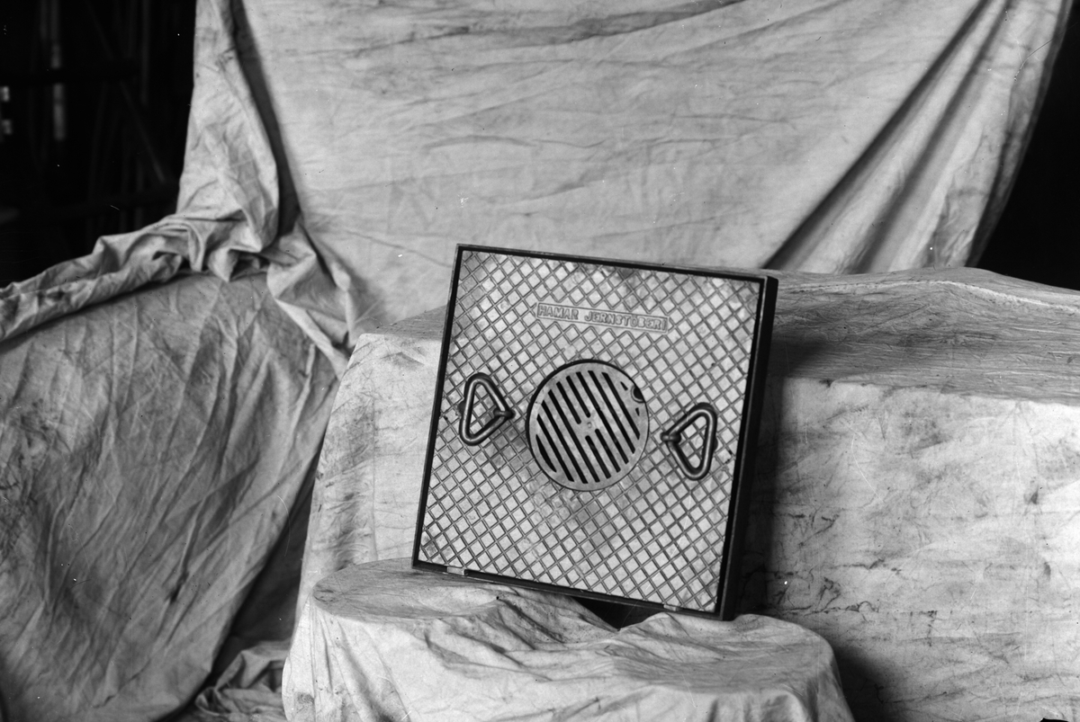 HAMAR JERNSTØPERI OG MEK. VERKSTED, HAM-JERN, SLUK, LOKK TIL STAKEKUM ...