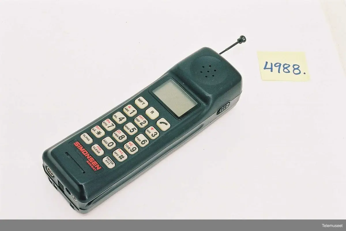 Mobiltelefon - Norsk Teknisk Museum / DigitaltMuseum