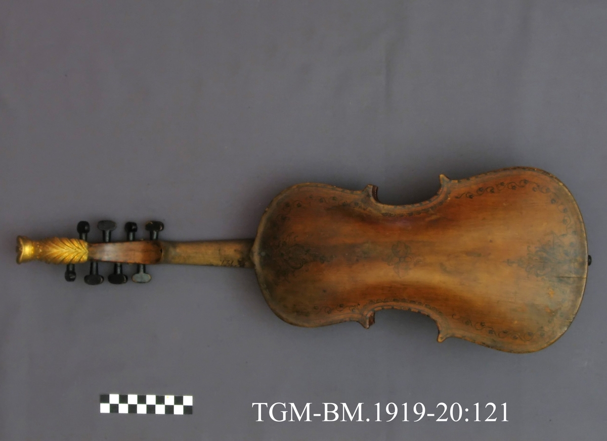 Hardingfele - Telemark Museum / DigitaltMuseum